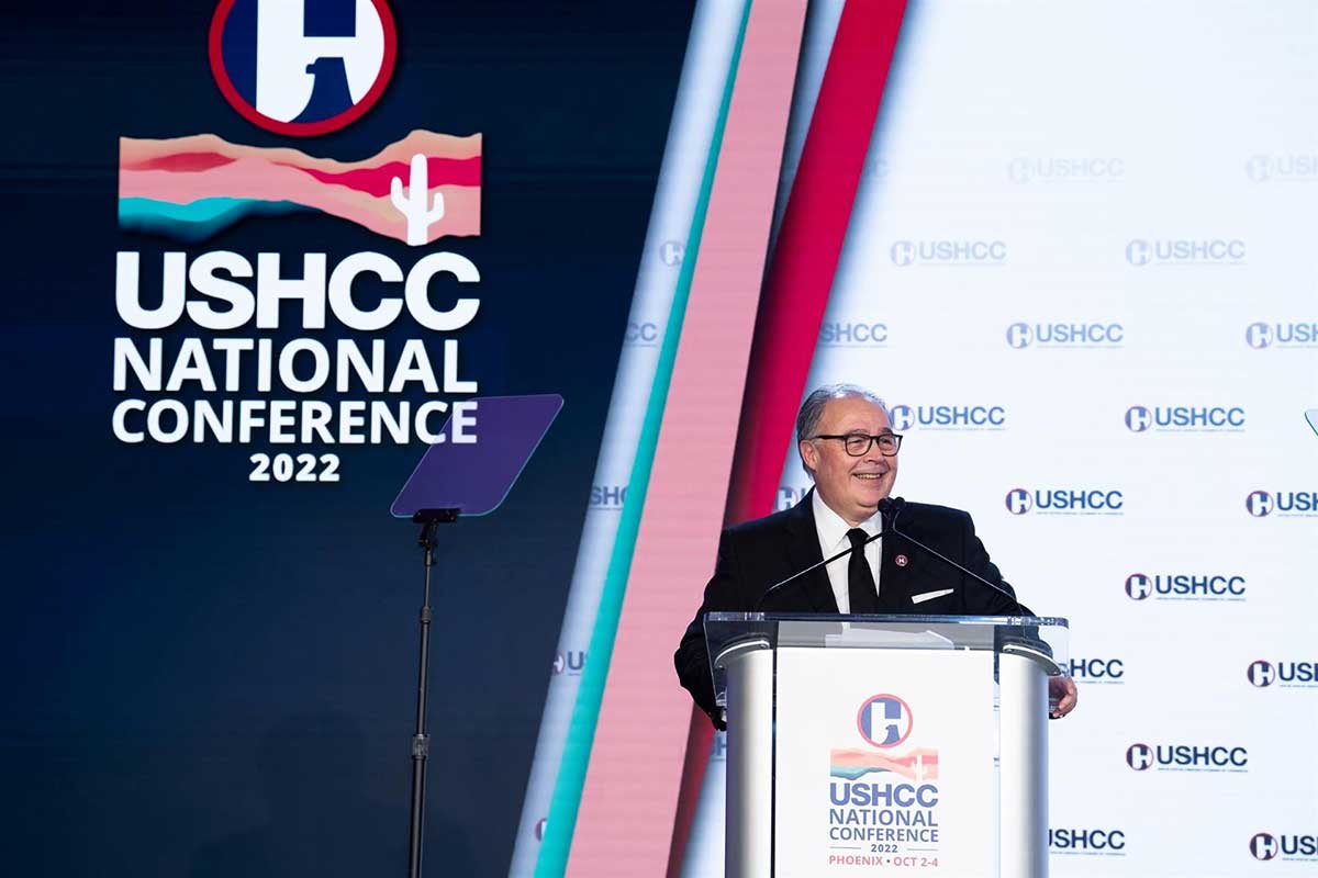 Líder empresarial latino pide igualdad financiera ante la inflación ...